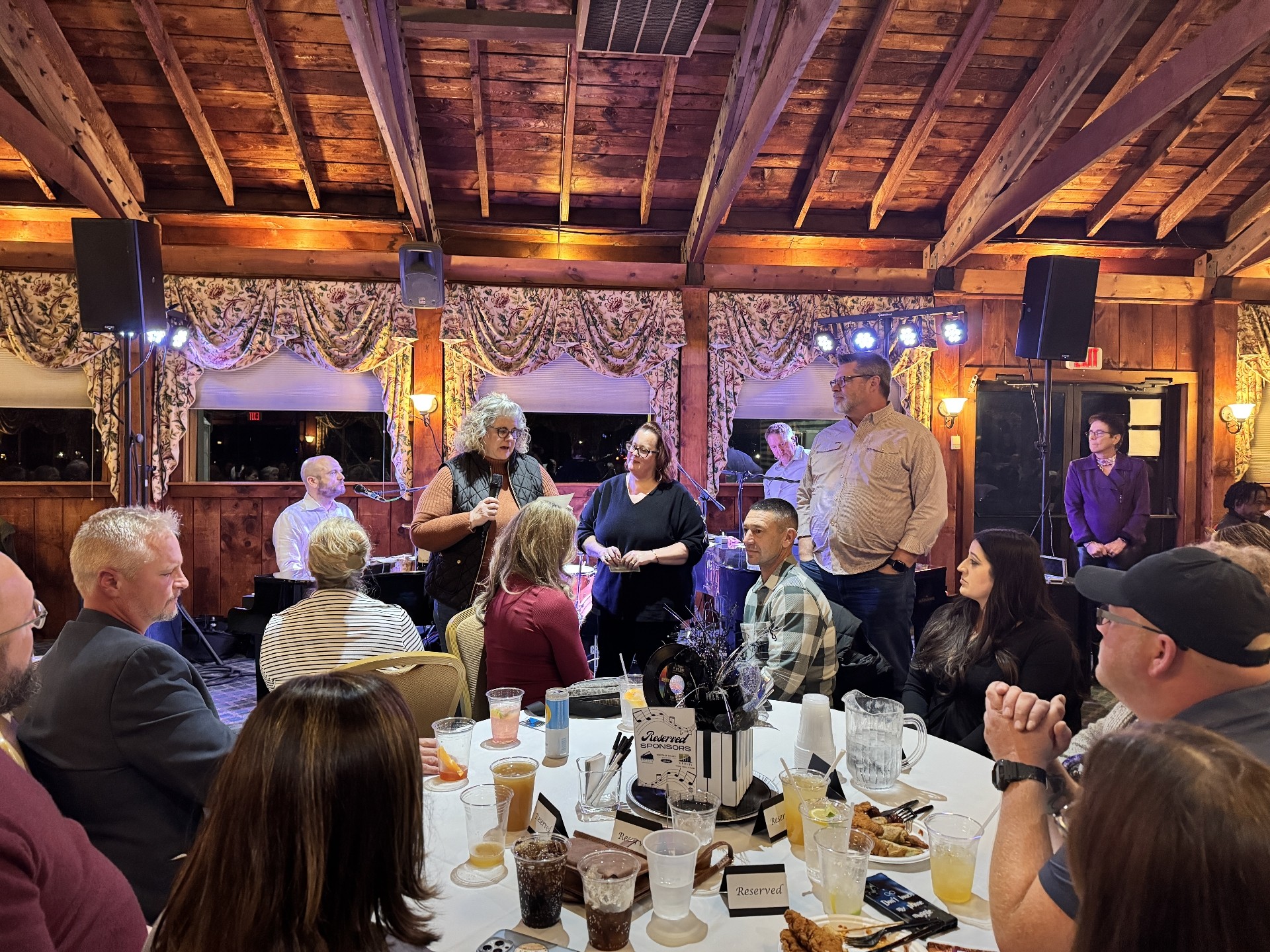Dueling Pianos Raises $27,000 to Benefit Day Kimball Health at Home